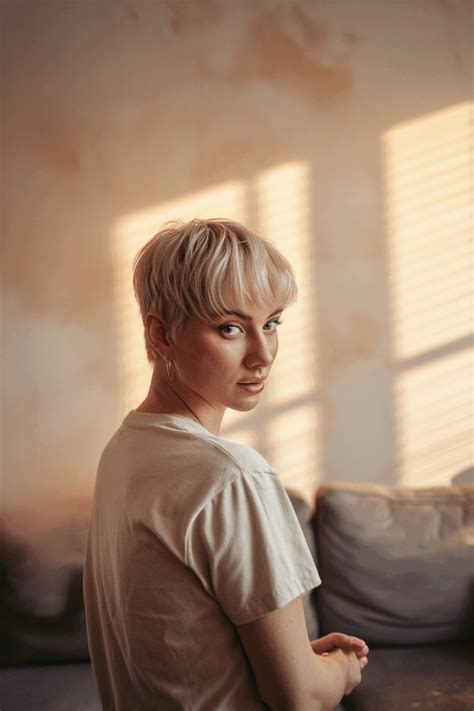 12 Back Of Pixie Haircut Neckline Ideas For Fine Hair That Work