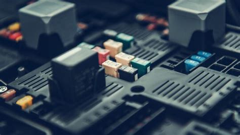 Closed Loop Current Sensors VAC