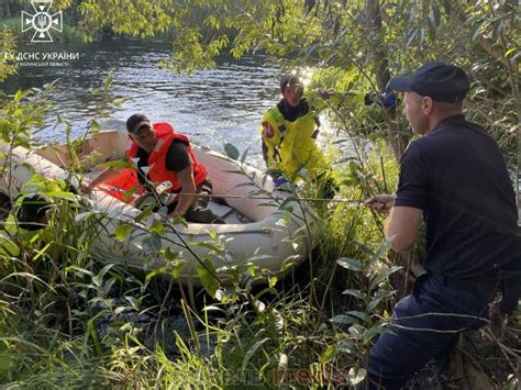 Поблизу Ковеля з річки Турія рятувальники підняли тіло людини обставини загибелі зясовує поліція