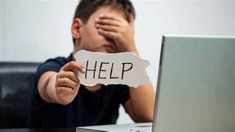 The Hidden Mystery Behind Cyber Bullying By Kawya De Silva Bug Zero