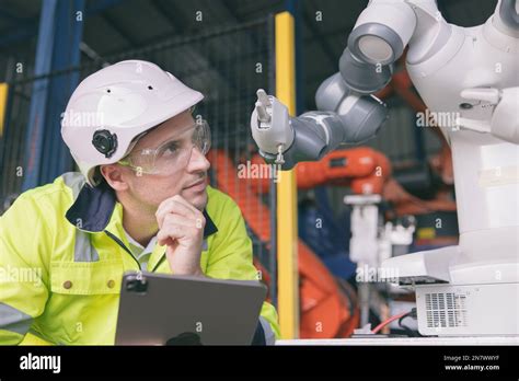 Automation Engineer Service Programming Robotic Arm New Era Modern Machine Automatic