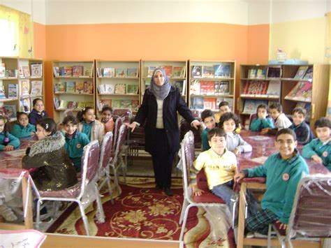 مدرسة القرية السياحية الاولى التجريبية بالحي المتميز