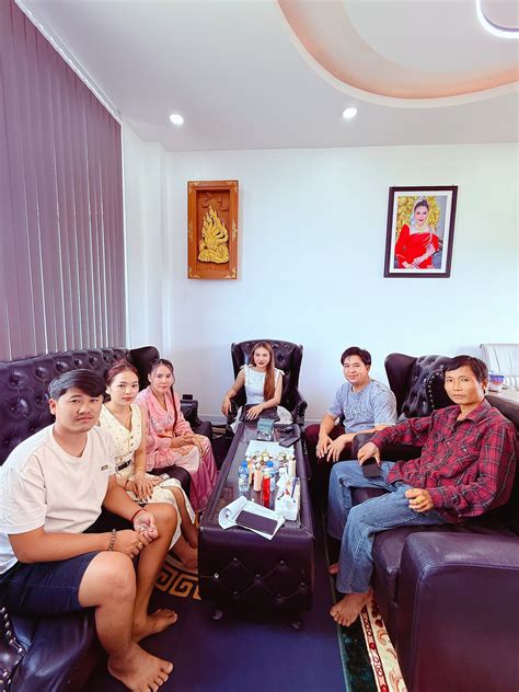 ແສງສະຫວ່າງ ແມ່ຄ້າອອນໄລ໌ Added A ແສງສະຫວ່າງ ແມ່ຄ້າອອນໄລ໌