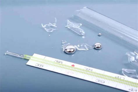 水银温度计不样用了以后胳肢窝里夹啥呀 春雨医生