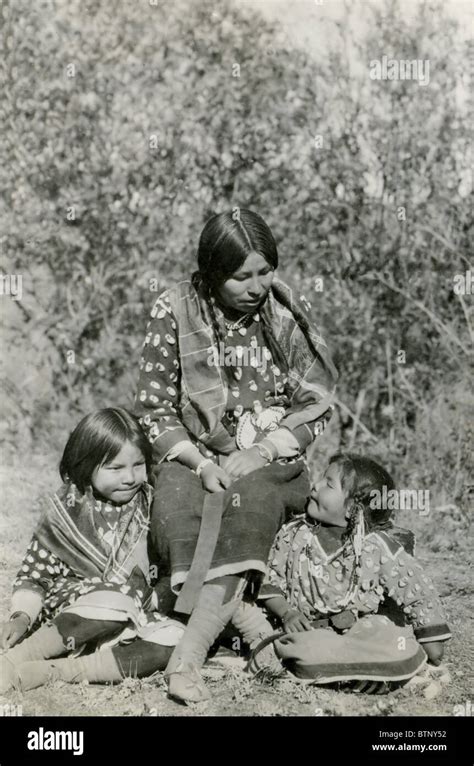 1800s Native American Photography