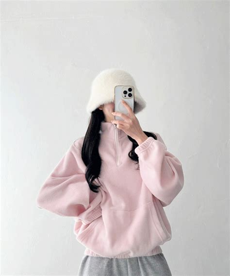 [귀여워요🧸 아방핏]폭닥 반집업 후리스 포켓 주머니 시보리 밴딩 고무줄 집업 하이넥 딸기우유 부들 데일리 꾸안꾸 트레이닝 롱 아방핏 루즈핏 뽀글이 넥카라 맨투맨 에이블리