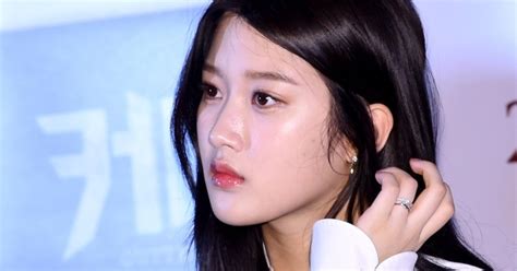 문가영 무결점 꿀피부 자랑