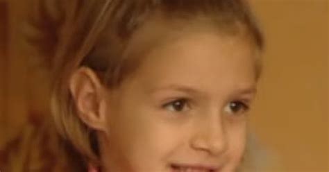 Nyomorban él Simek Kitty Lánya Blikk