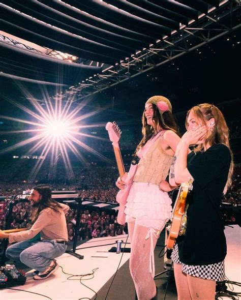 Wet Leg Concert 🎀 In 2024 Leg Bands Cool Bands Legs