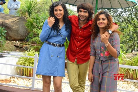 Oolala Oolala Movie Opening Gallery Social News Xyz