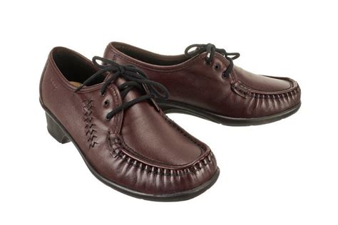 Mokasyny Damskie Ccc Kolekcja Marzec 2025 Lamoda Pl