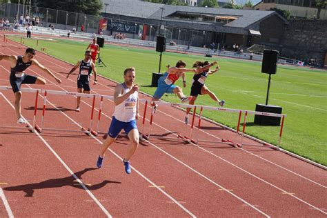 Eitt Gull þrjú Silfur Og Sex Brons Auk Persónlegra Meta á Síðasta
