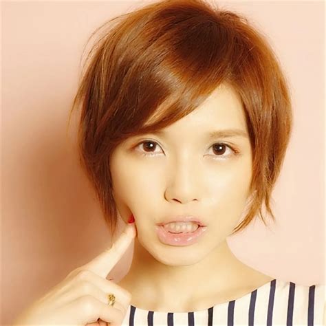 【宇野美沙子の高画質エロ画像93枚】aaa宇野ちゃんのセクシーノーブラ横乳や水着グラビア＆着エロ│エロ画像まとめエロトック