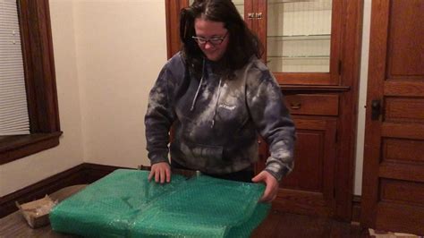 Present Unwrapping Youtube