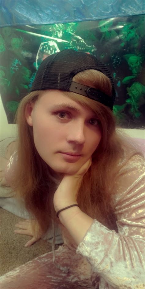 Feeling Cute And Comfy Rfemboy Feeling Cute And Comfy Rfemboy