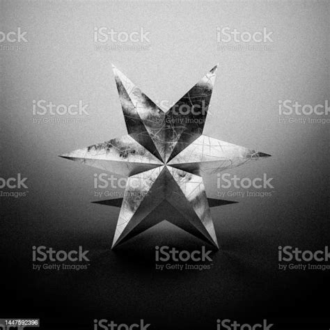 기하학적 별 모양의 추상 3d 렌더링 현대 컴퓨터 생성 3 차원 디지털 3차원 형태에 대한 스톡 사진 및 기타 이미지 3차원 형태 0명 개념 Istock
