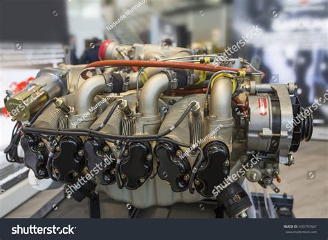89 Imágenes De Lycoming Engine Imágenes Fotos Y Vectores De Stock
