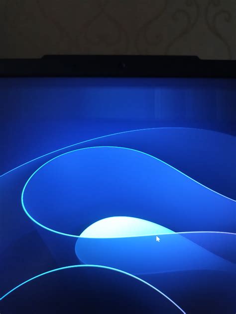 В случайный момент появляются динамические артефакты полосы на ноутбуке Asus Tuf Gaming