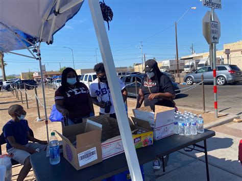 Meet Tyenesha Fields Of Jacinths Homeless Foundation Voyagephoenix Phoenix