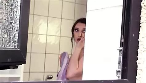 Total Versaute Au Pair Madchen Episode 3 XHamster