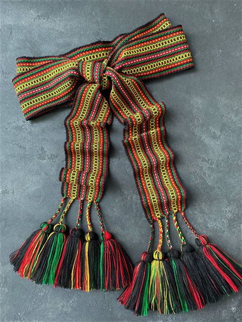 Крайка з китичками Id 2363947316 ціна 800 ₴ купити на Prom Ua