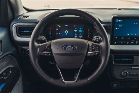 View Interior Photos Of The 2025 Ford Maverick