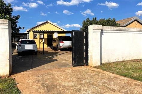 Mapleton Property Property And Houses For Sale In Mapleton