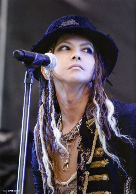 Hyde ~ Larc ~ En ~ Ciel Larc~en~ciel Pinterest Rock Musicians