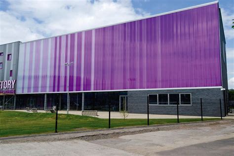 Proyectos Fachadas Policarbonato Arkos Ecuador