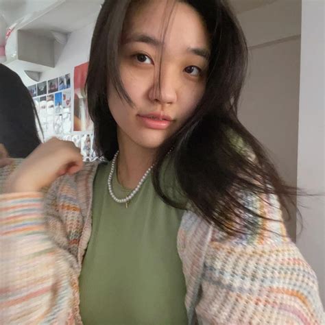 Room Selfie 🥱