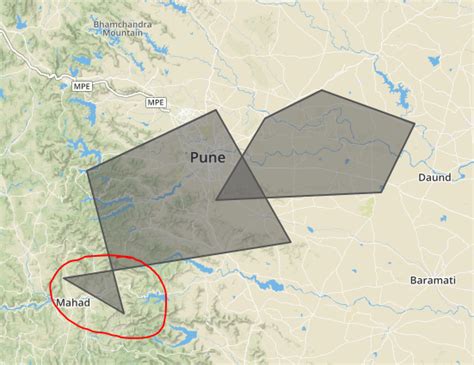 Mongodb Geointersects Does Not Work When There Is Self Intersect Stack Overflow