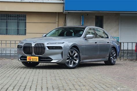 【宝马2026款宝马7系 740li 领先型 豪华套装】报价参数图片 新浪汽车