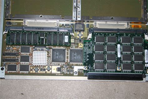 Cisco VIP Network Devices ROUTERS CISCO MODULAR CISCO Modules Comel IT