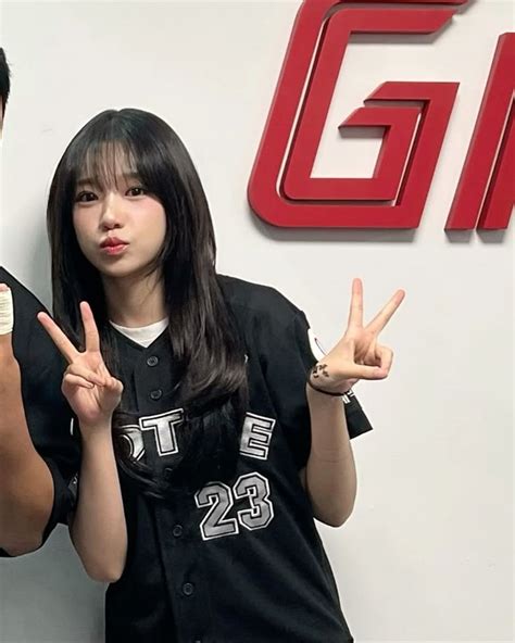 Jo Yuri Ünlüler Kadın Oyuncular Koreli Aktörler