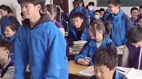 山东一教师套路学生萝卜蹲网友姜还是老的辣 凤凰网视频 凤凰网