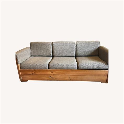 Classic Sleeper Sofa Aptdeco
