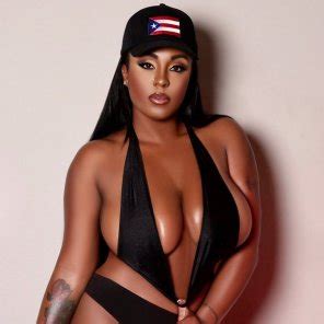 Puerto Rican Goddess Porn Pic