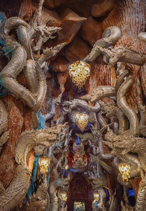 สุดอลังการ “วังรัตนมณีมหานครบาดาลนาคราช” วัดมณีวงศ์ นครนายก