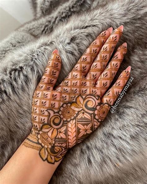 Prettiest Jaal Mehndi Designs We Spotted On Instagram For To Be Brides Prettiest Jaal Mehndi Designs We Spotted On Instagram For To Be Brides