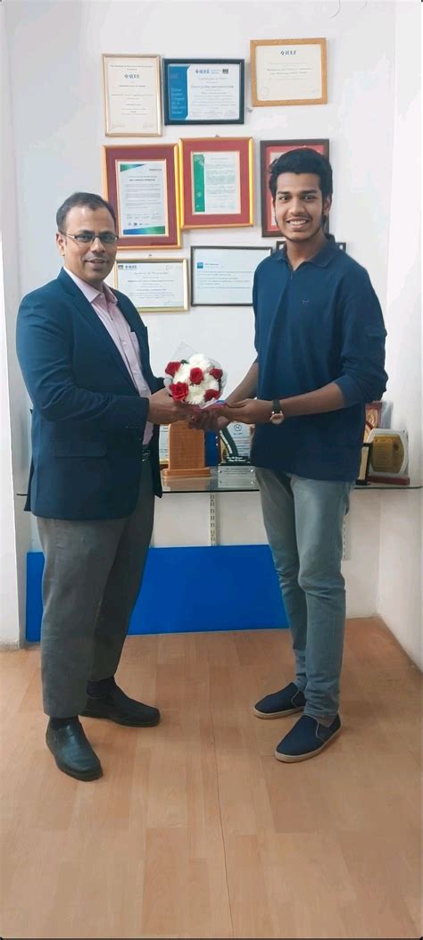 Today I Went To Mjcet To Felicitate Our Hod Arifuddin Sohel Mohammed And Presented Him A Bouquet