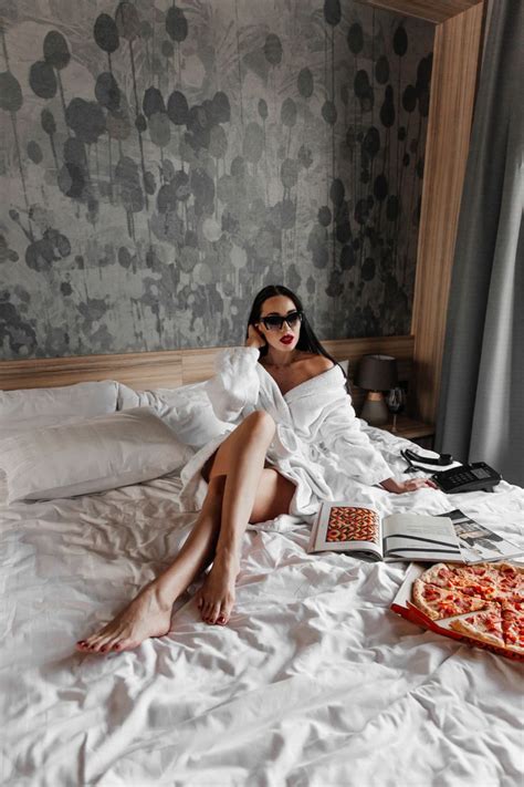 Утро в отеле Photography Senior Pictures Pajama Party Photoshoot