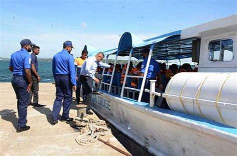 නාවික හමුදාව ත්‍රිකුණාමලය වරාය සහ නිලාවේලි පරෙවි දුපත නැරඹීමේ මුහුදු සංචාර යළි අරඹයි Ada Online