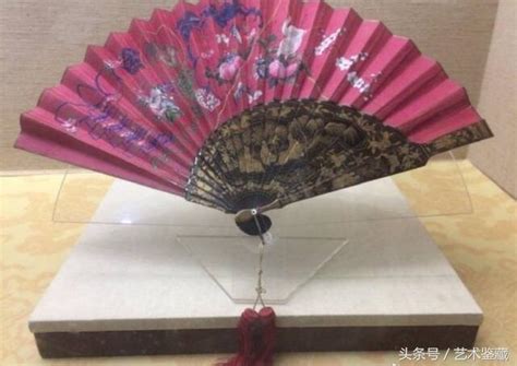 豐富多彩材質各異的中國摺扇藝術 每日頭條