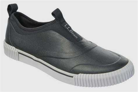 The Best Gardening Shoes For Planting Weeding And More