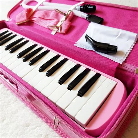 พร้อมส่ง 🚚 ส่งเร็ว 🚀 เมโลเดียน Overspeed สีชมพู Melodion 32 คีย์ พร้อมกล่องผ้า เมโลเดี้ยน