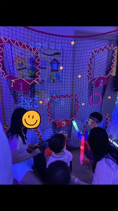 푸른꿈교육 오감놀이 퍼포먼스 블랙라이트 놀이는 푸른꿈교육으로 문의주세요 소원을 빌면 이루어지는 마법의 스케치북도 만나볼께요 ⚜️ 말캉말캉 대형 찰흙놀이 ⚜️ 블랙라이트