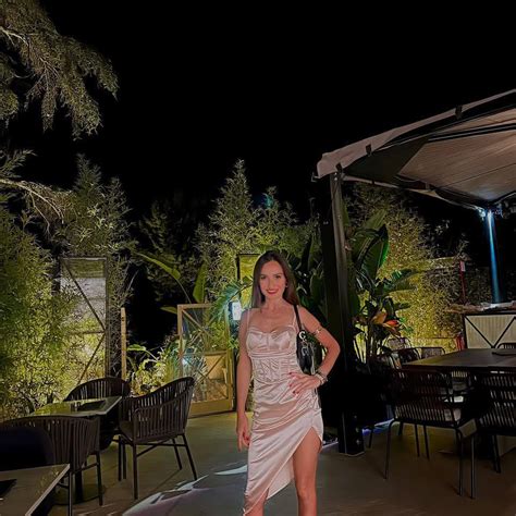 არა აქვს მნიშვნელობა რამდენჯერ დაეცი უნდა წამოდგე ყოველ ჯერზე და განაგრძო სვლა მიზანი რომელიც