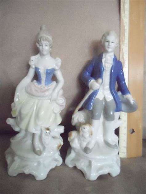Antik 2 Blau Weisse Porzellanfiguren Mann Und Frau Kaufen Auf Ricardo