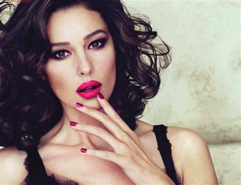 Collection Of Fabulous Eye Makeup Monica Bellucci Eye Makeup