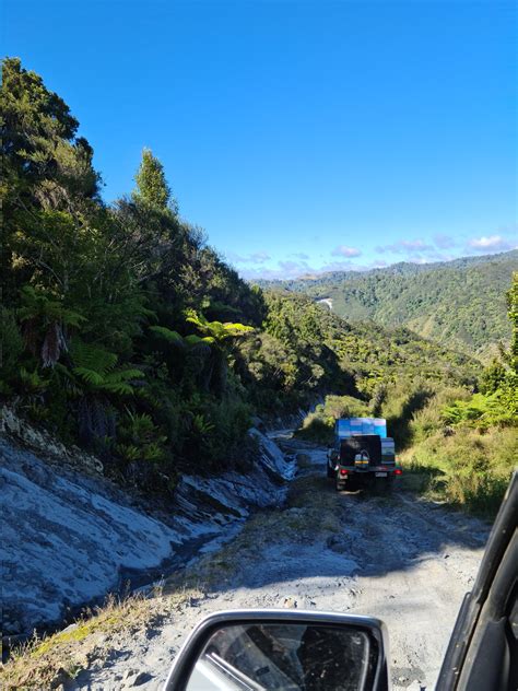 лабав човек On Twitter Natemago Слика од патеката каде што требаше да се симнеме у 5 сабајле